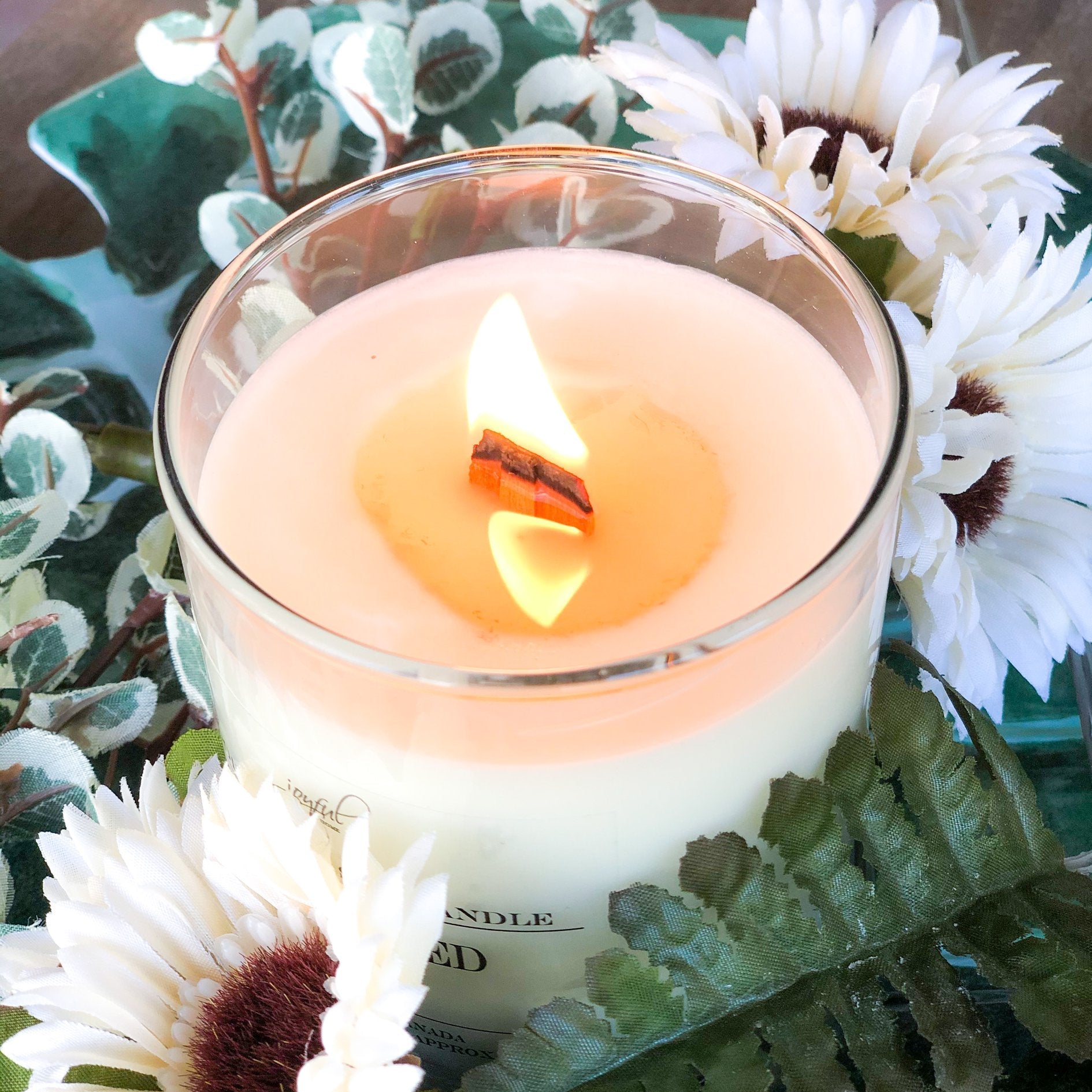 Why should you trim your candle wick? – Joyful Home Inc.